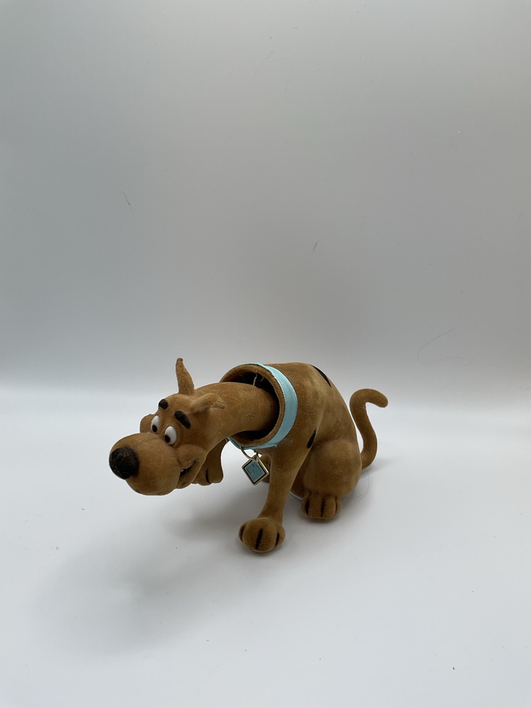 VINTAGE 70s HANNAH BARBERA SCOOBY-DOO FLOCKED BOBBLEHEAD NODDER DOG