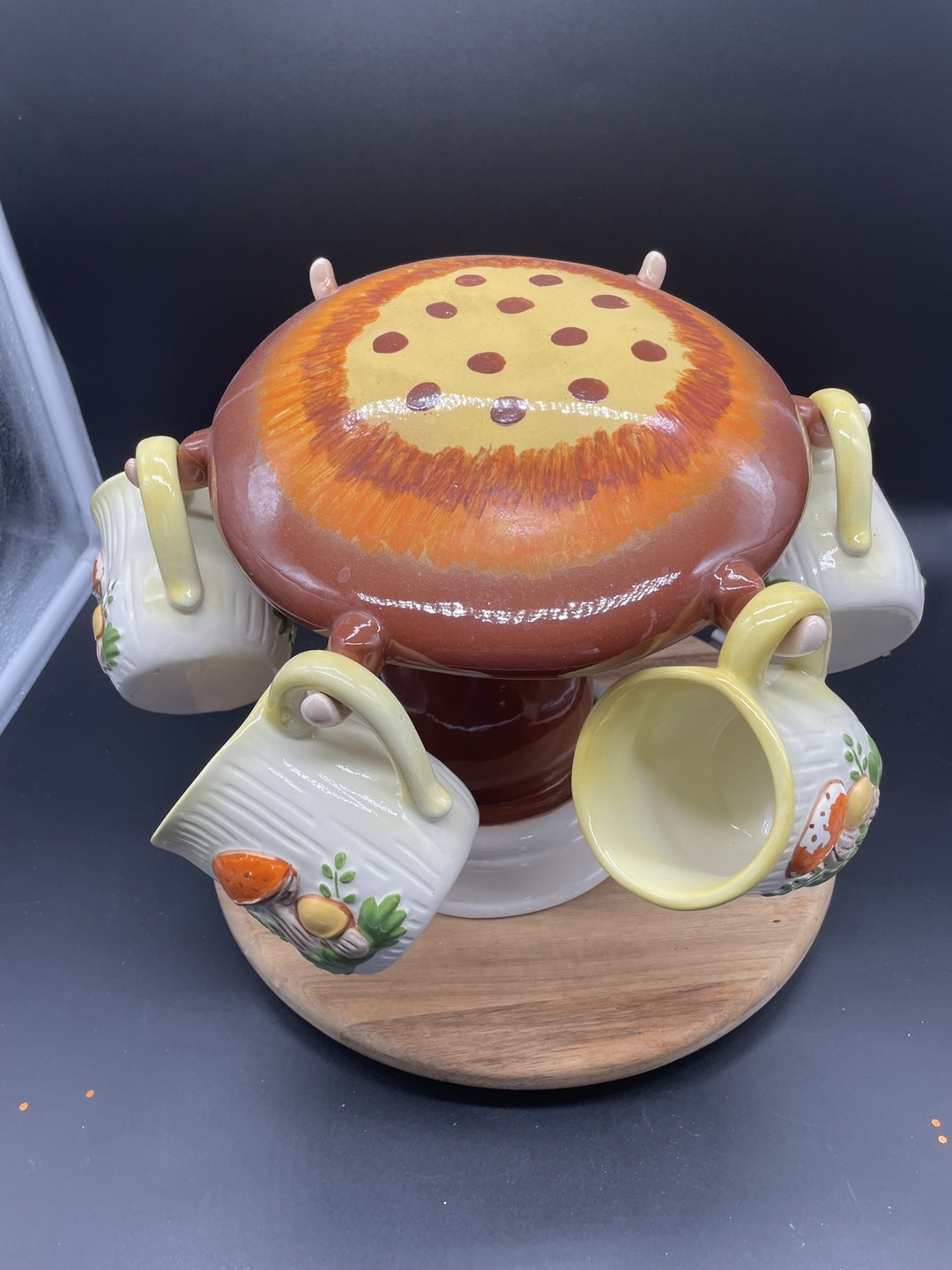 Vintage 5 Piece Toadstool Mushroom Cup holder With 4 Matching Mugs