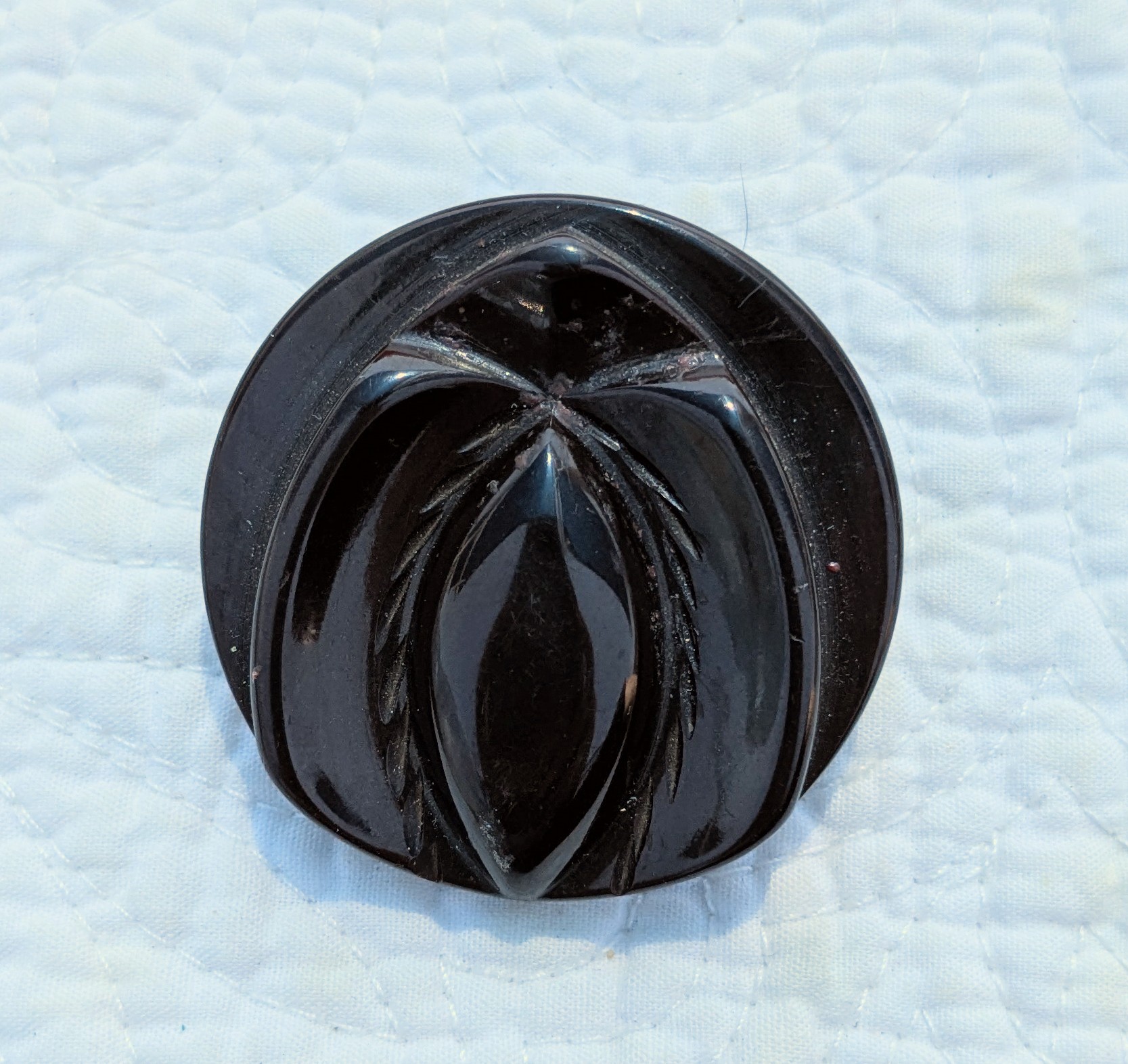 Antique 1920's Era Brown Carved Bakelite Button Brooch