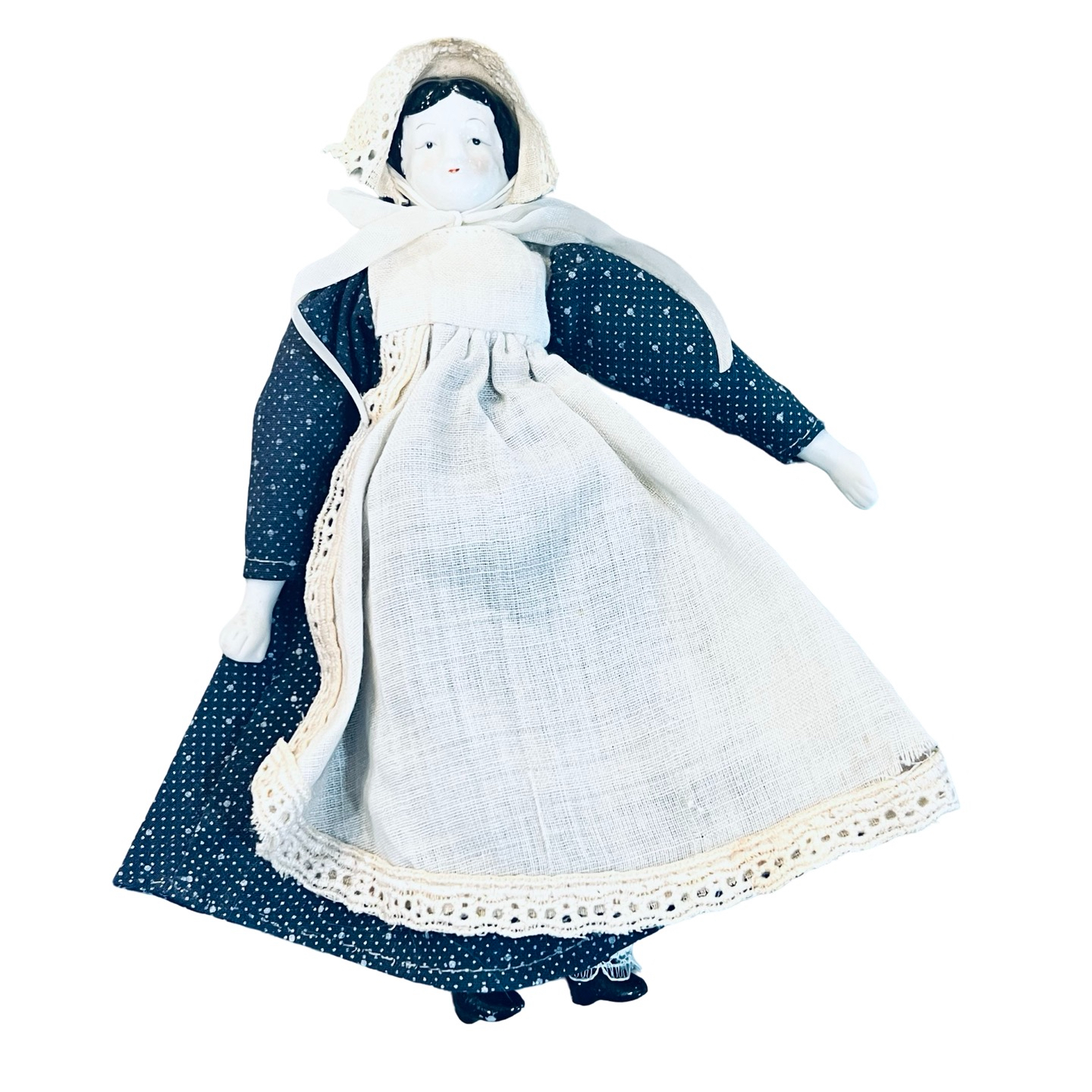 016 Vintage Ceramic Doll