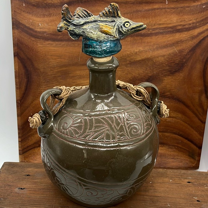 #03 - Weirdo Fish Jug