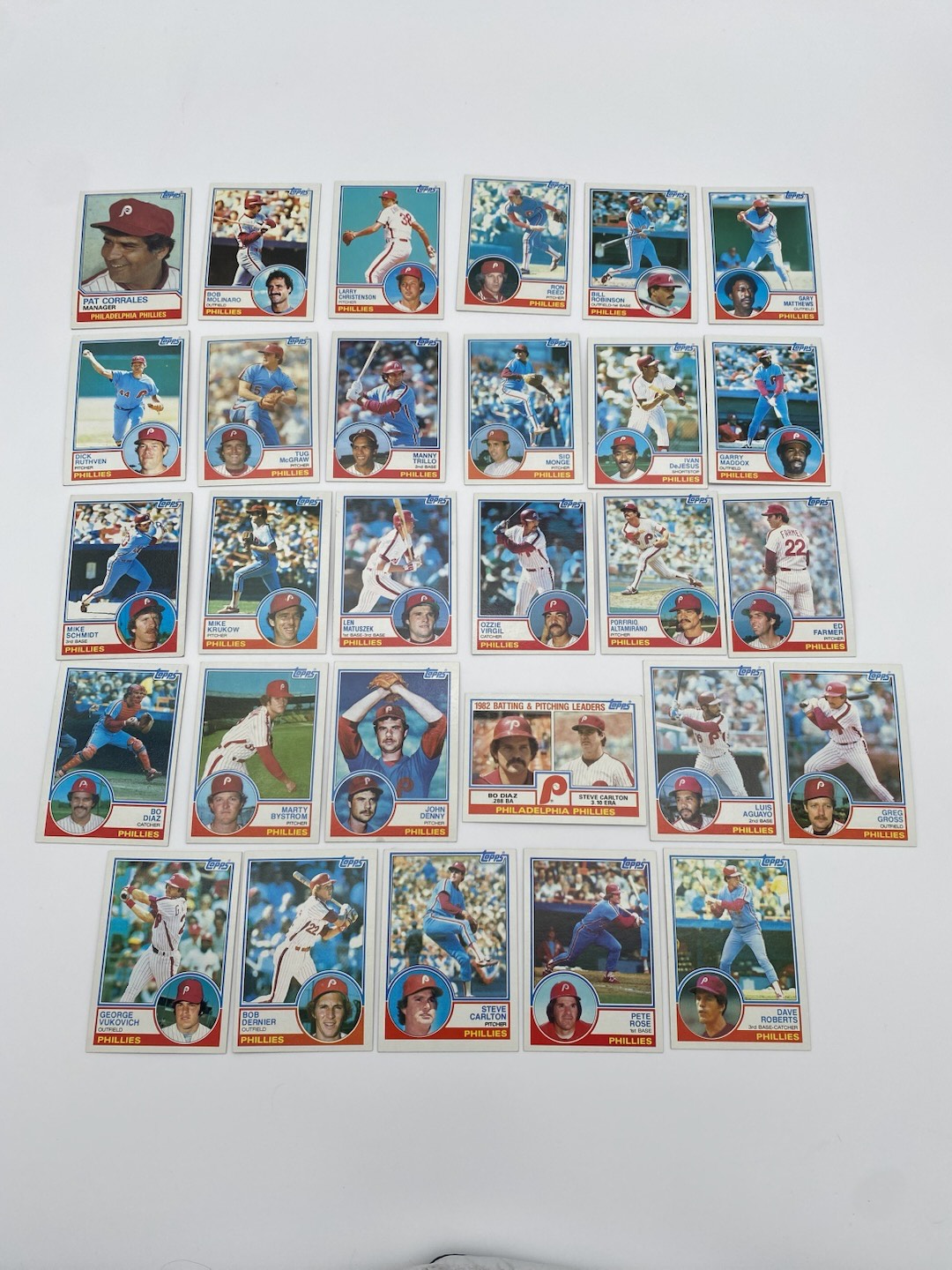 Topps 1983 MLB Philadelphia Phillies Complete 29 Trading Card Team Set