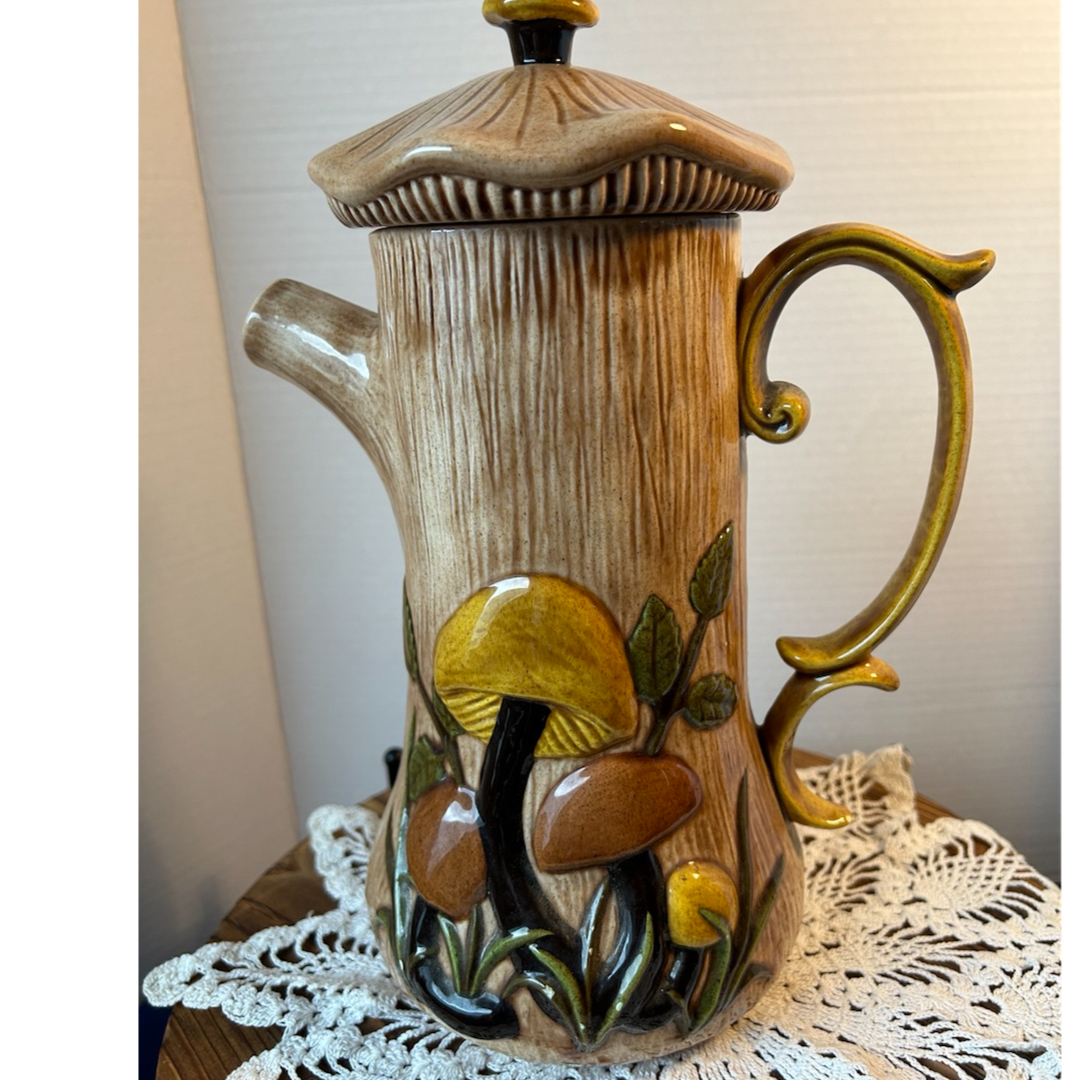 Vintage Arnel’s Ceramic Mushroom Coffee Pot 11.5” Tall 1970s 11.5” Tall