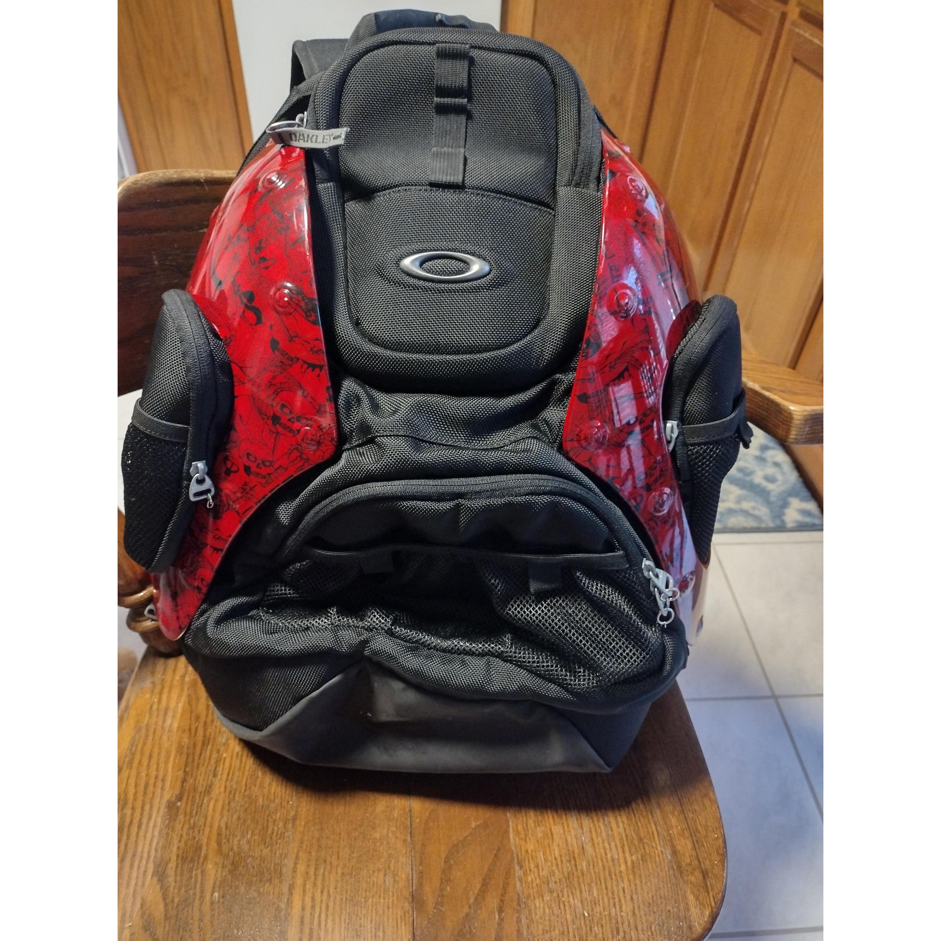 OAKLEY Large Hardshell Backpack Red Skulls