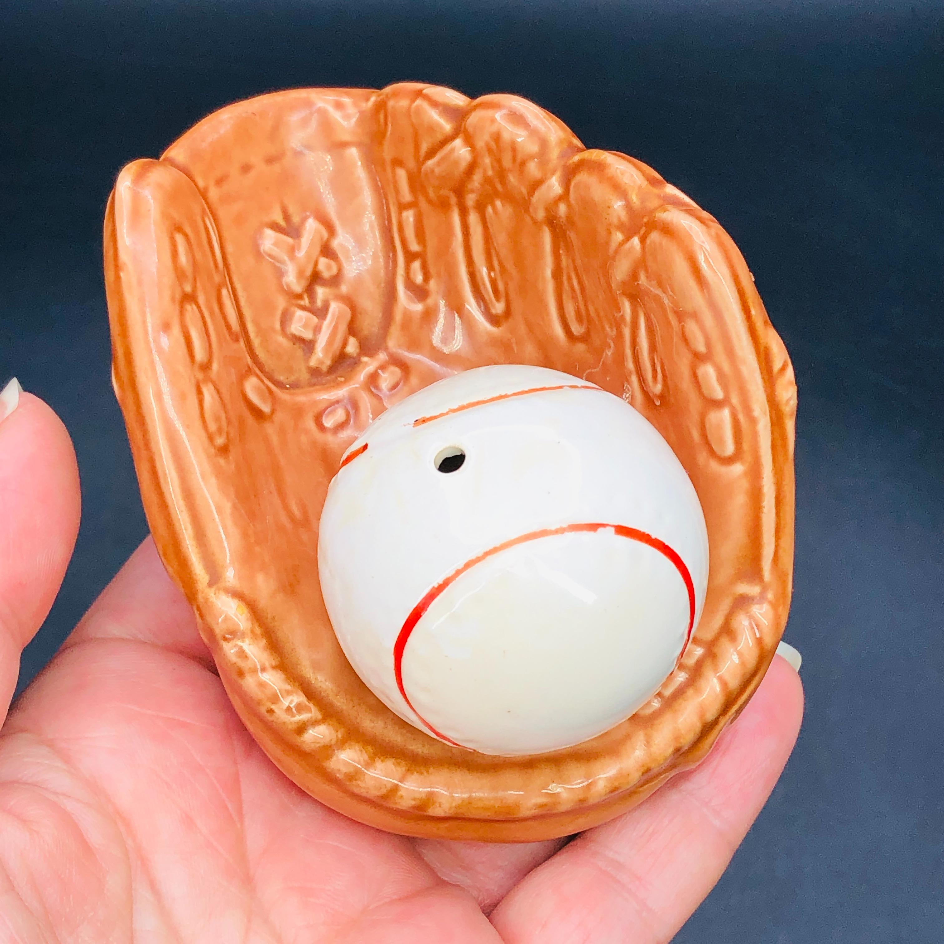 60s Baseball Glove and Ball Salt Pepper Shaker Set, Vintage Ceramic ...