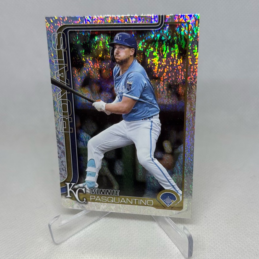 2025 Topps Series 1 Sandglitter Foil Parallel 349 Vinnie Pasquantino Royals