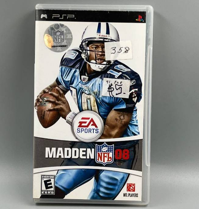 2008 CD PSP Video Game Madden NFL 08 EA