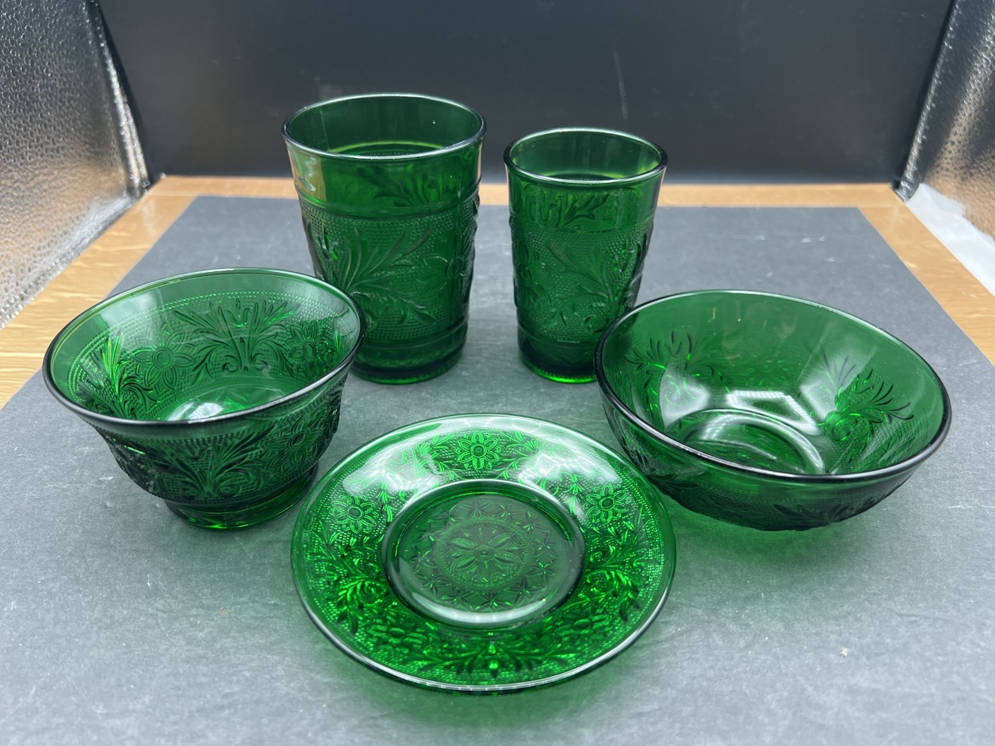 #578B 5 Piece Set Of Vintage Anchor Hocking Green Sandwich Glass. Also ...