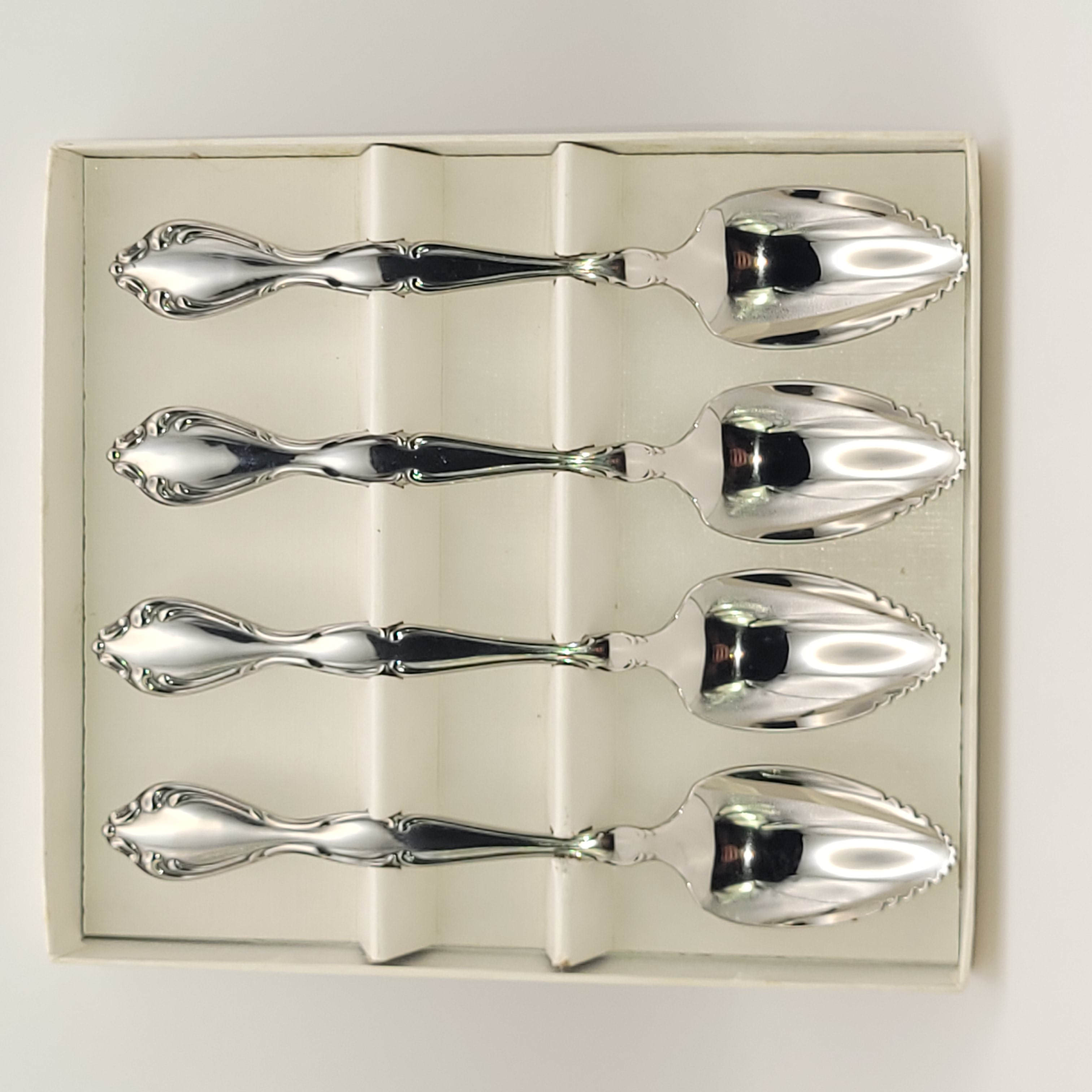 4 New Oneida Community Stainless Cantana Grapefruit Fruit Spoons NOS NIB
