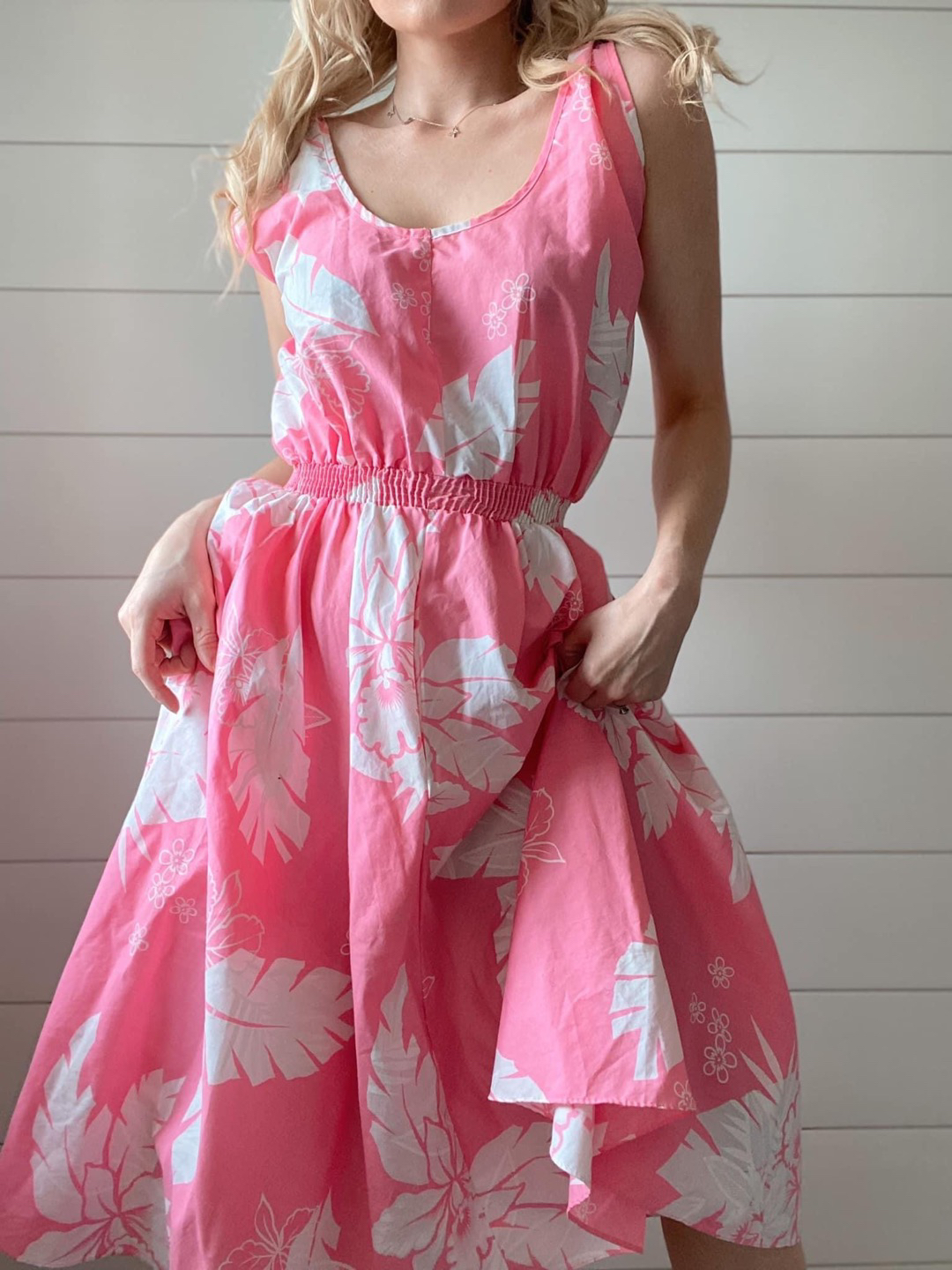 Royal Creations 1980s Hawaiian Print Dress