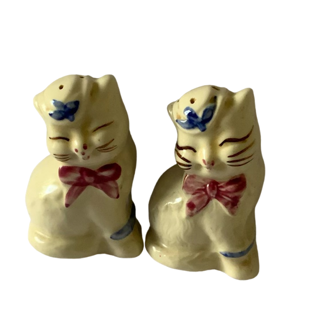 Vintage Scottie Cat Salt And Pepper Shakers Cold Painted Cranberry Red ...