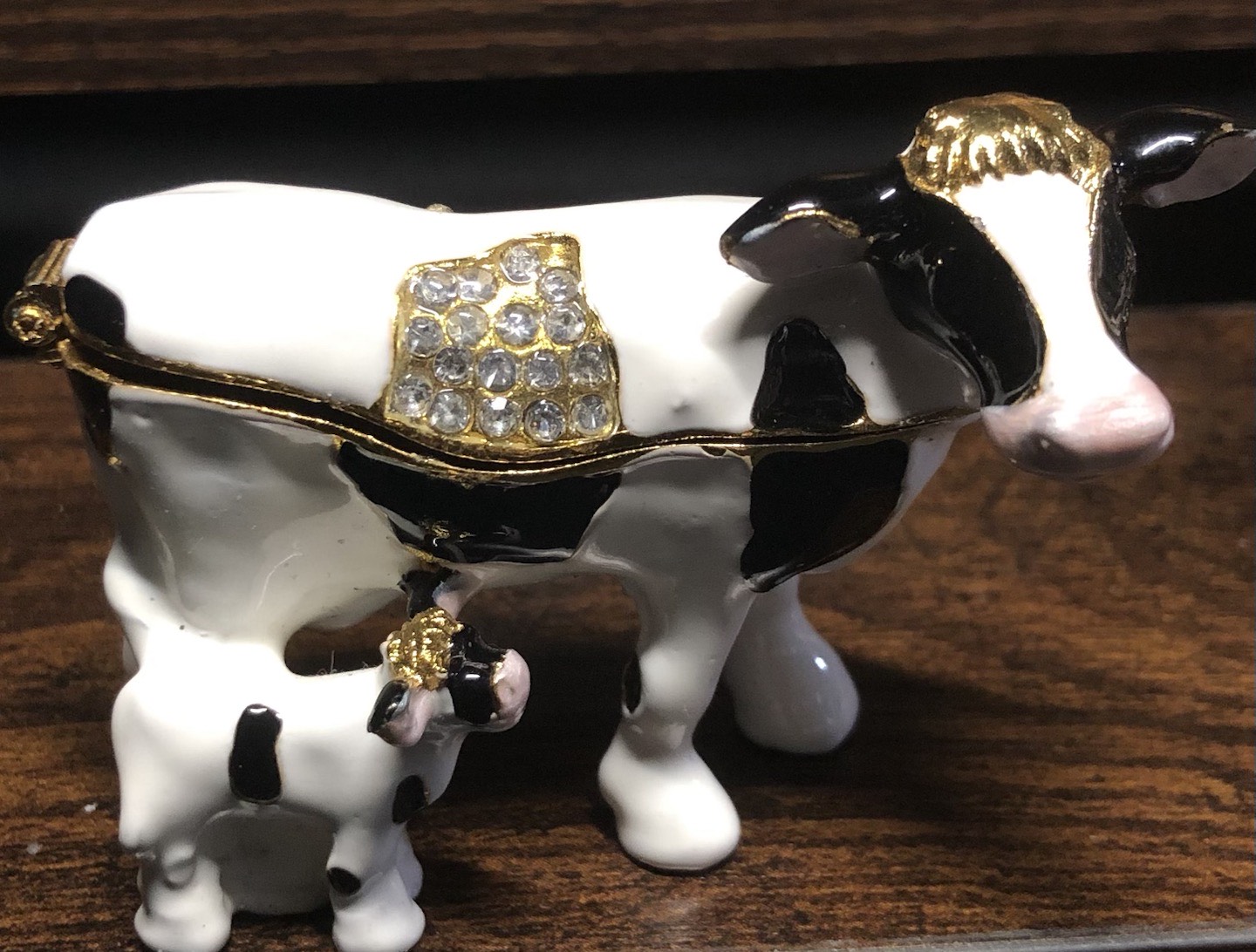 New Old Stock Bejeweled Cow And Calf Trinket Box