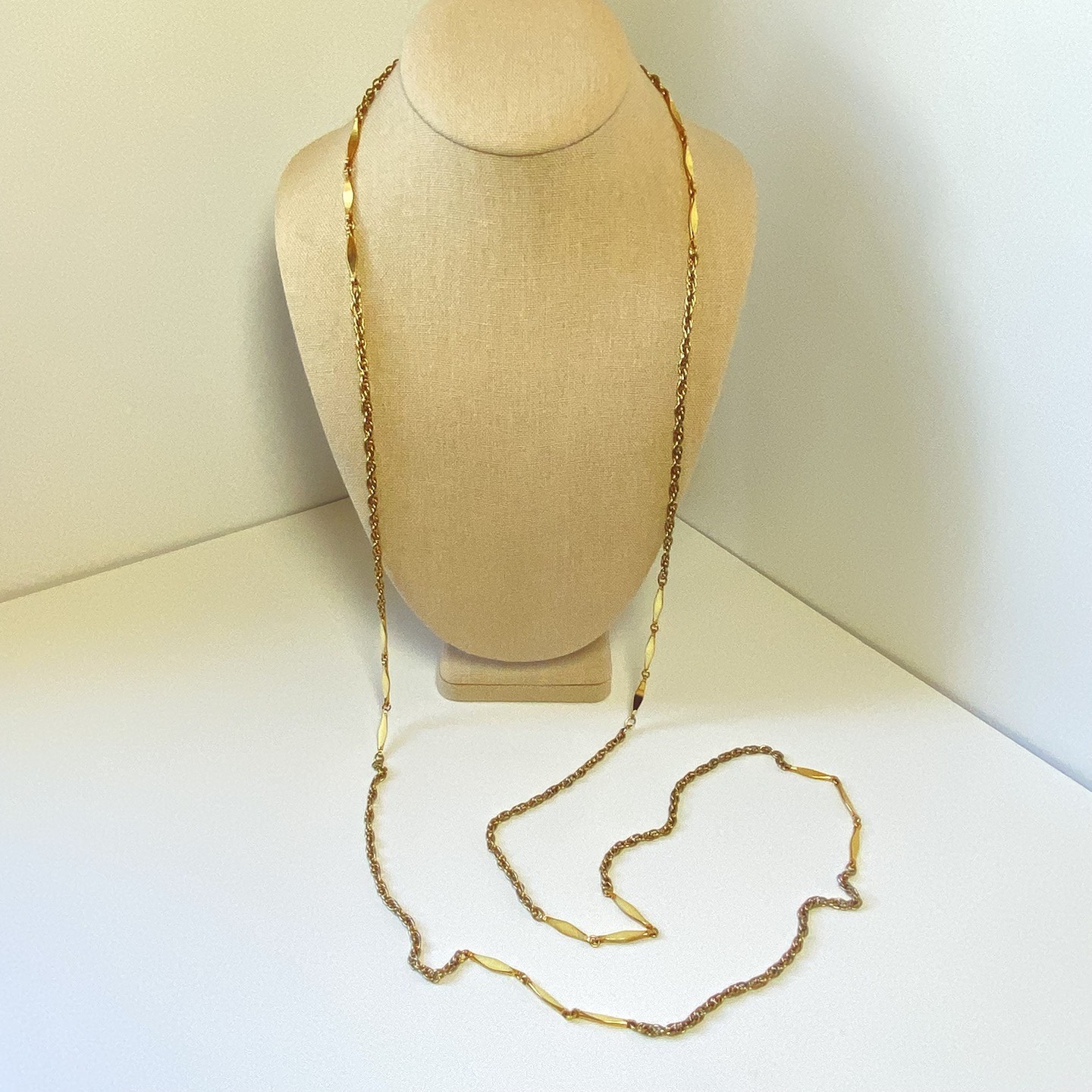 Vintage Napier Signed Cream Enamel Long Flapper 56" Rope Chain Station ...