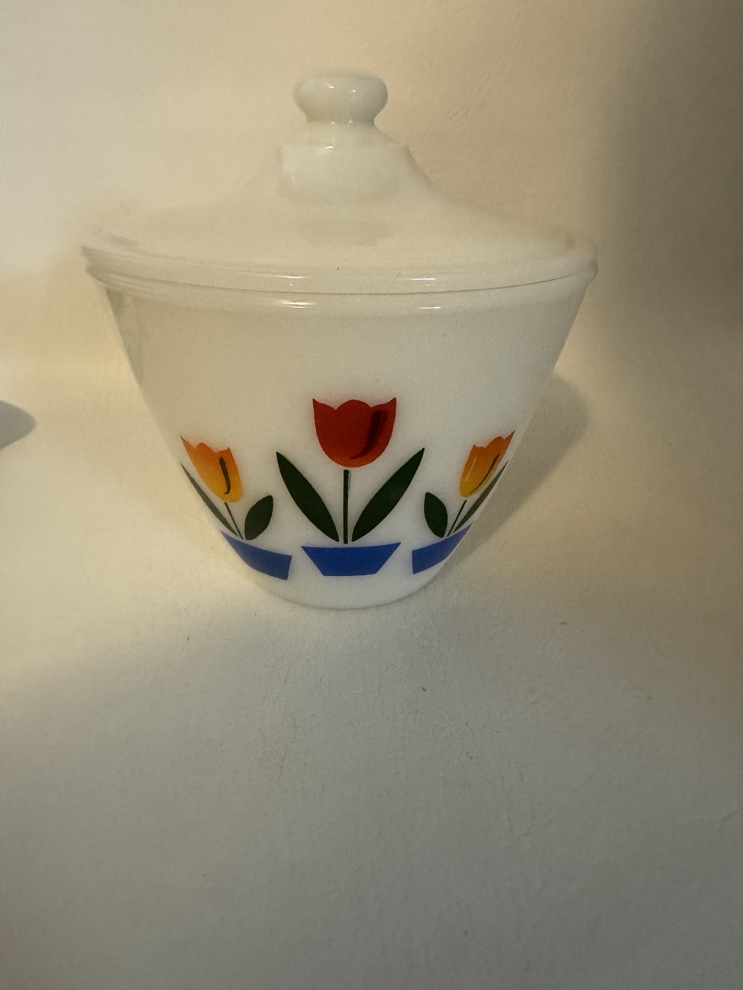 VINTAGE ORIGINAL FIRE KING TULIP PATTERN MILK GLASS GREASE JAR W ...