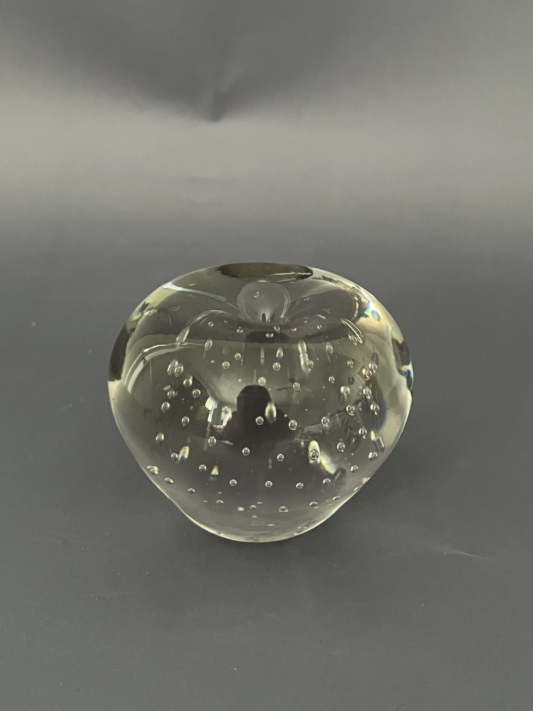Bullicante Art Glass Paperweight Controlled Bubbles Clear